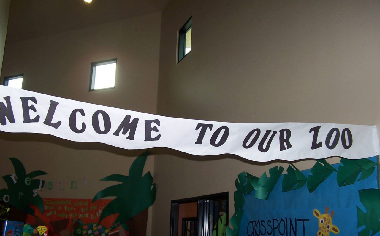 Zoo-Themed Classroom Decorations. TeachersMag.com