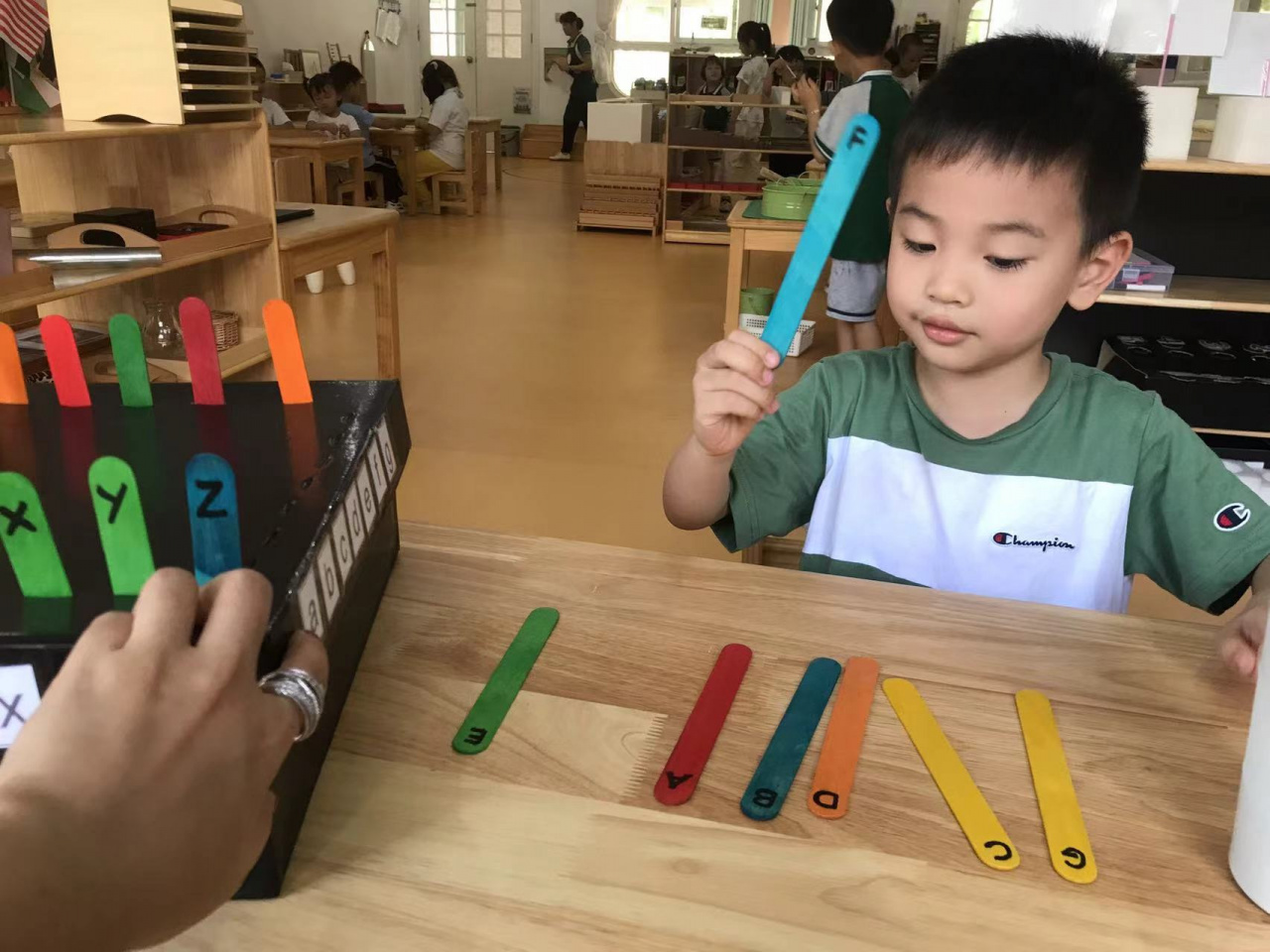 Matching Big and Small Letters. TeachersMag.com