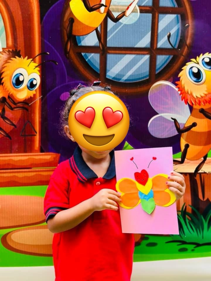 It’s super fun butterfly craft for preschool. TeachersMag.com
