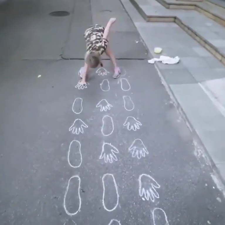 Hopscotch Chalk