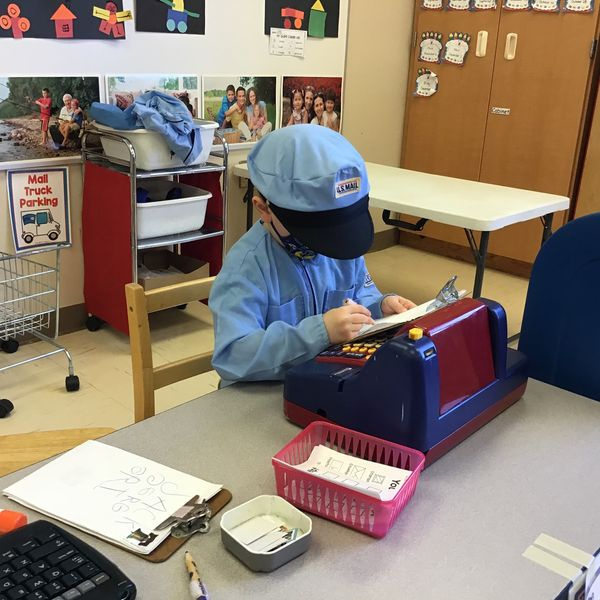 Post Office Dramatic Play. TeachersMag.com