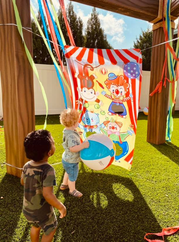 Back to school dramatic play - School Bus. TeachersMag.com