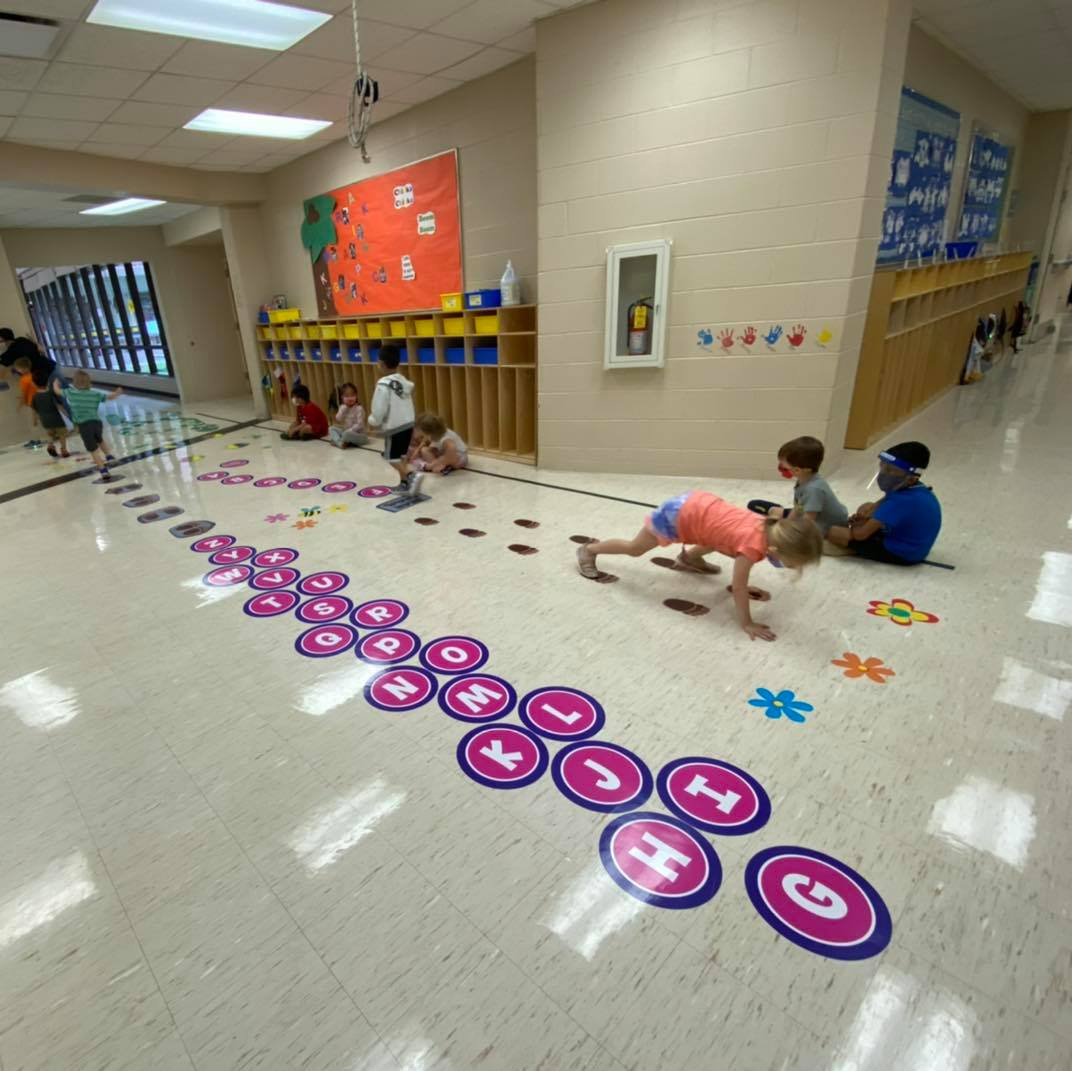 Color Matching/Fine Motor Skills. TeachersMag.com