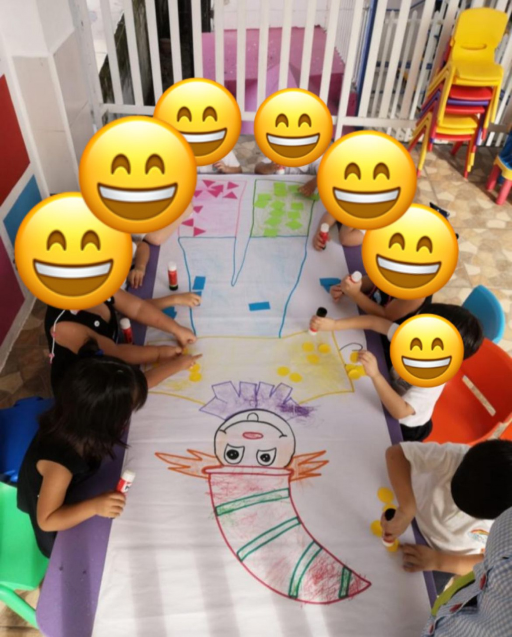 Working a huge clown,. TeachersMag.com