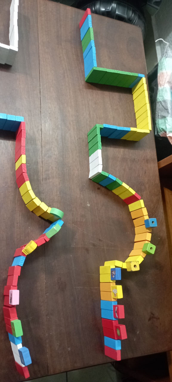 Building block activity. TeachersMag.com